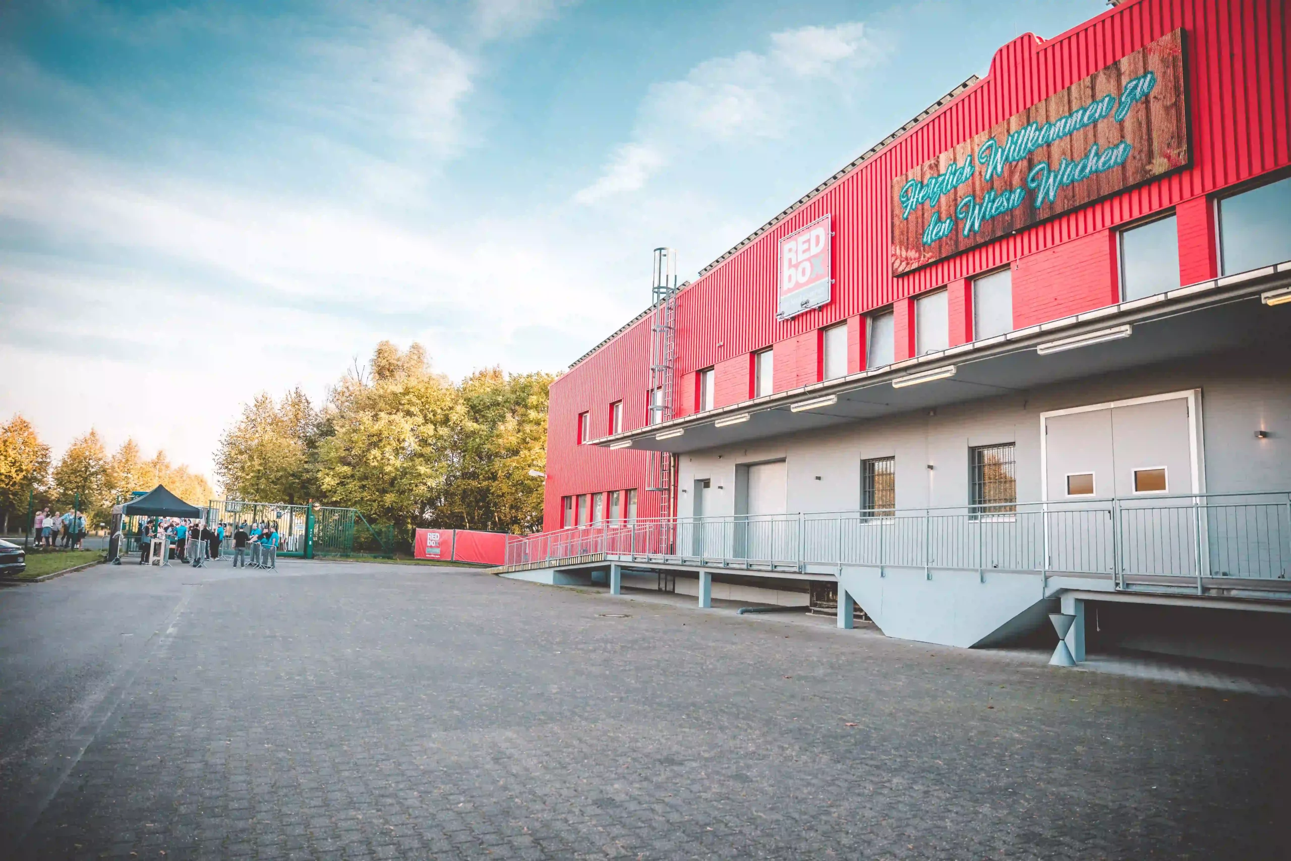 Kontakt | NEW Box Mönchengladbach